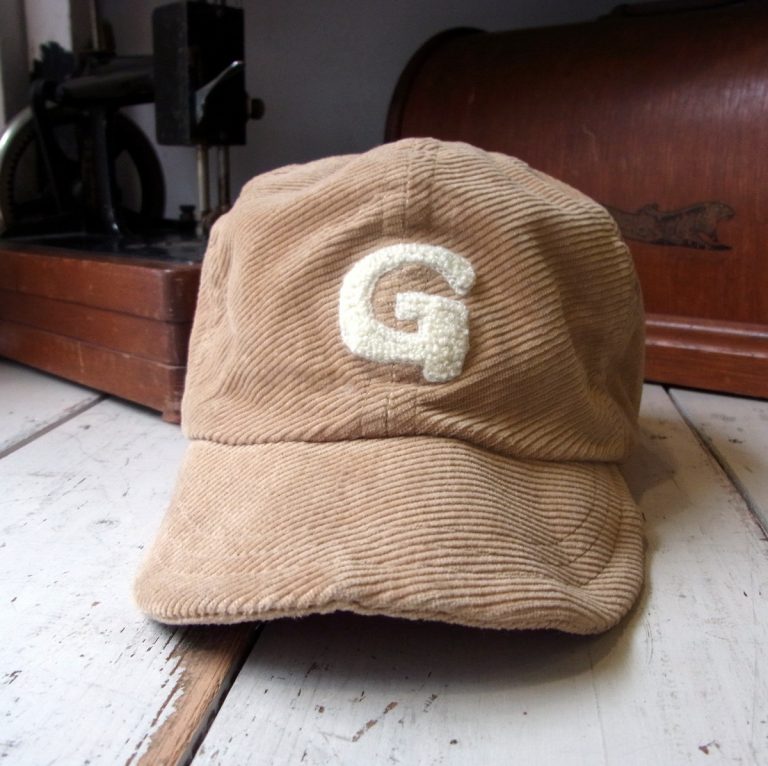“G”narly Embroidery Corduroy Cap - “COMMONROOM”gnarly